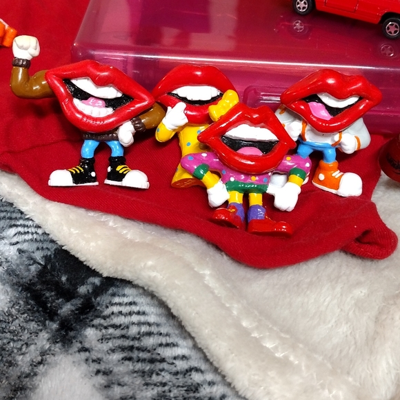Toys | 8s Toys Lips | Poshmark